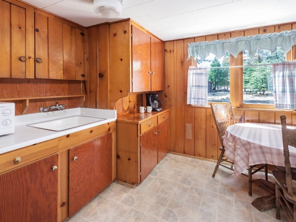 Rustic Cabins - Idyllwild Inn