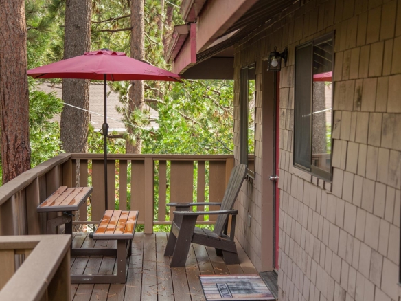 Cabin Explorer - Idyllwild Inn