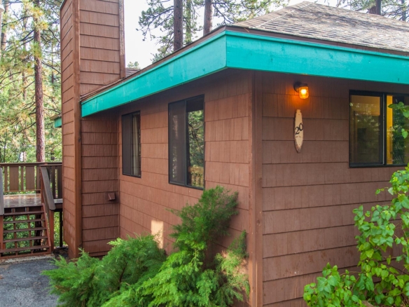 Cabin Explorer - Idyllwild Inn