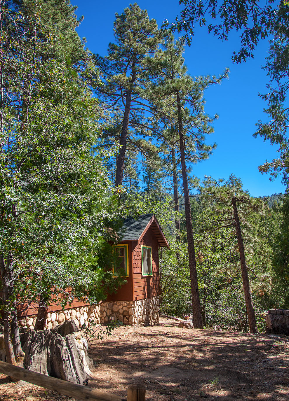 Rustic Cabins - Idyllwild Inn